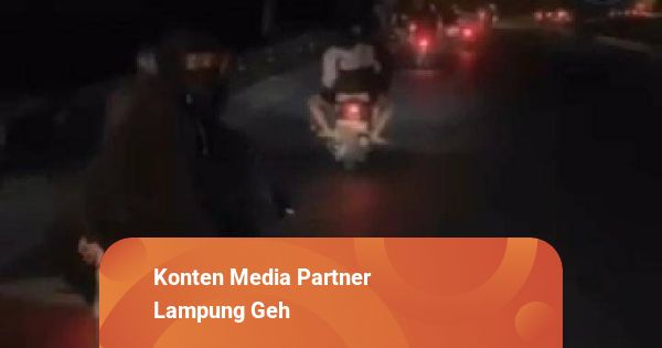 Viral Video Sekelompok Pemuda Konvoi Bawa Senjata Tajam di Lampung ... Viral Video Sekelompok Pemuda Konvoi Bawa Senjata Tajam di Lampung ...